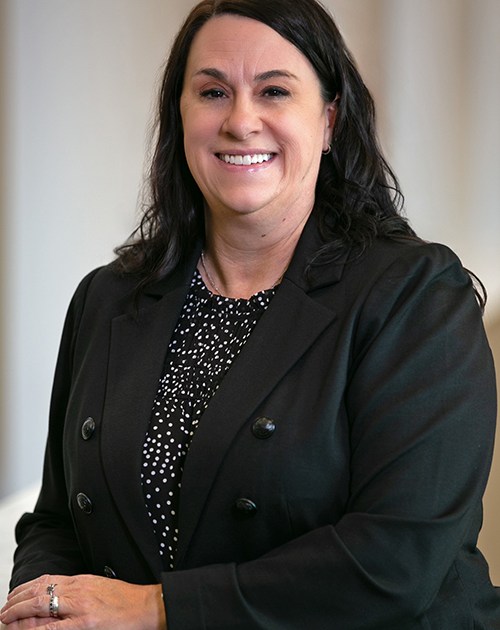 Julie Samuel-Lamberd, Operations Analyst